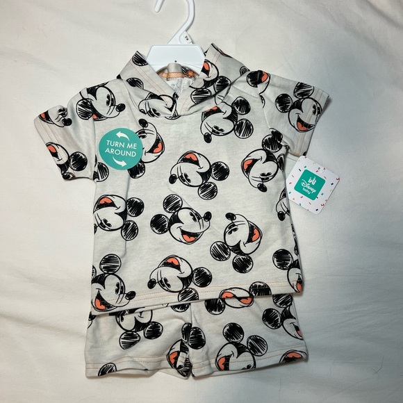 Disney | Matching Sets | Disney Baby Mickey Mouse Head Matching Set ...